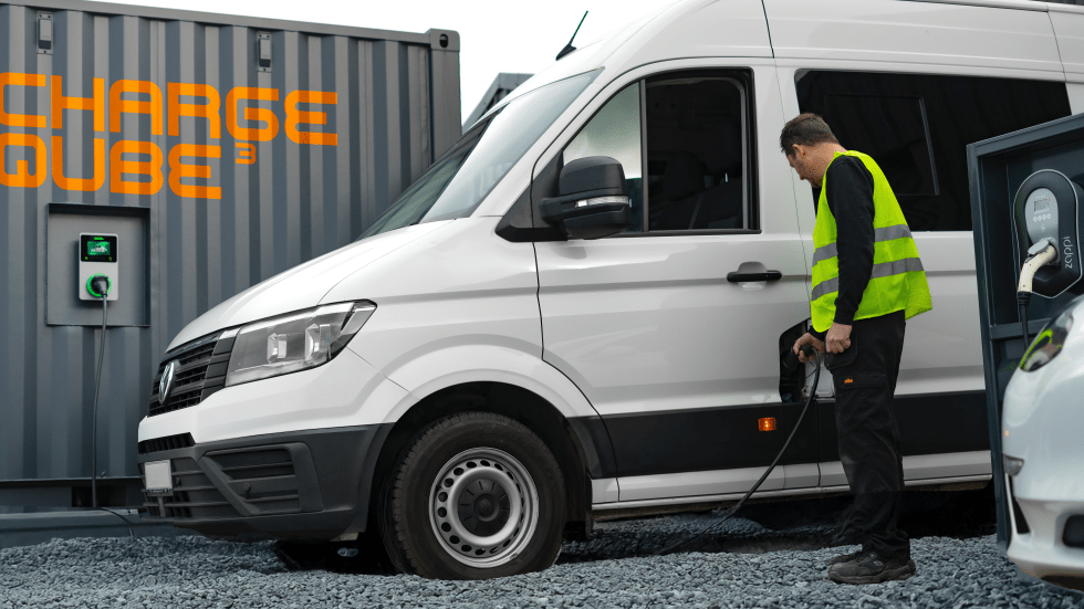 Felten unveils revolutionary mobile BESS and EV charging solution